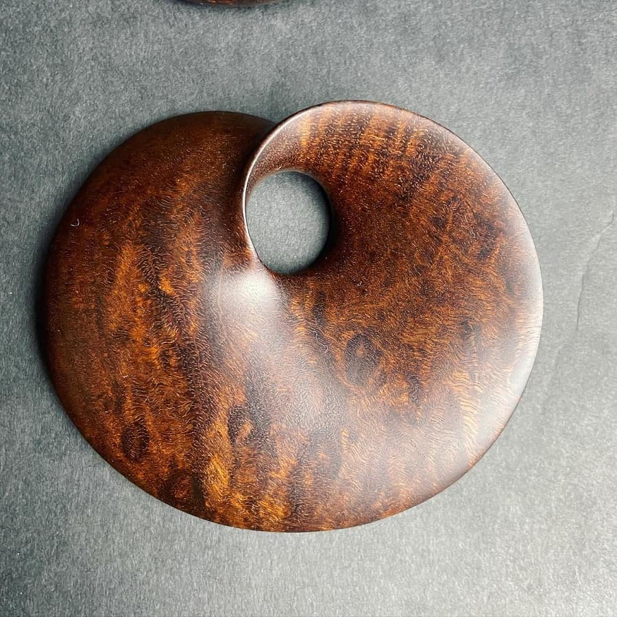 Carve a Mobius Form with Hape Kiddle - Dunstone Design